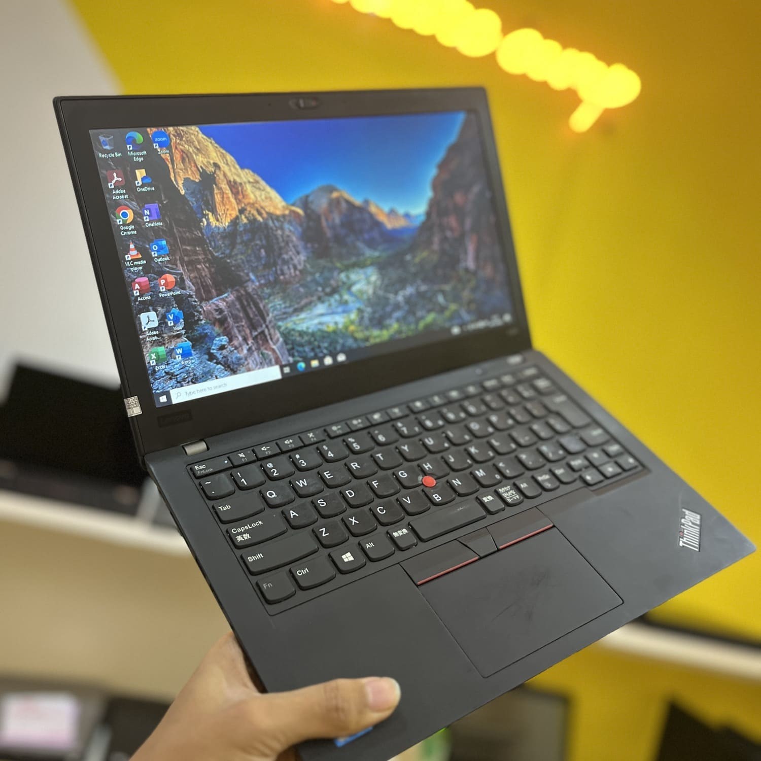 Jual Lenovo ThinkPad X280 | | UKM2ONLINE